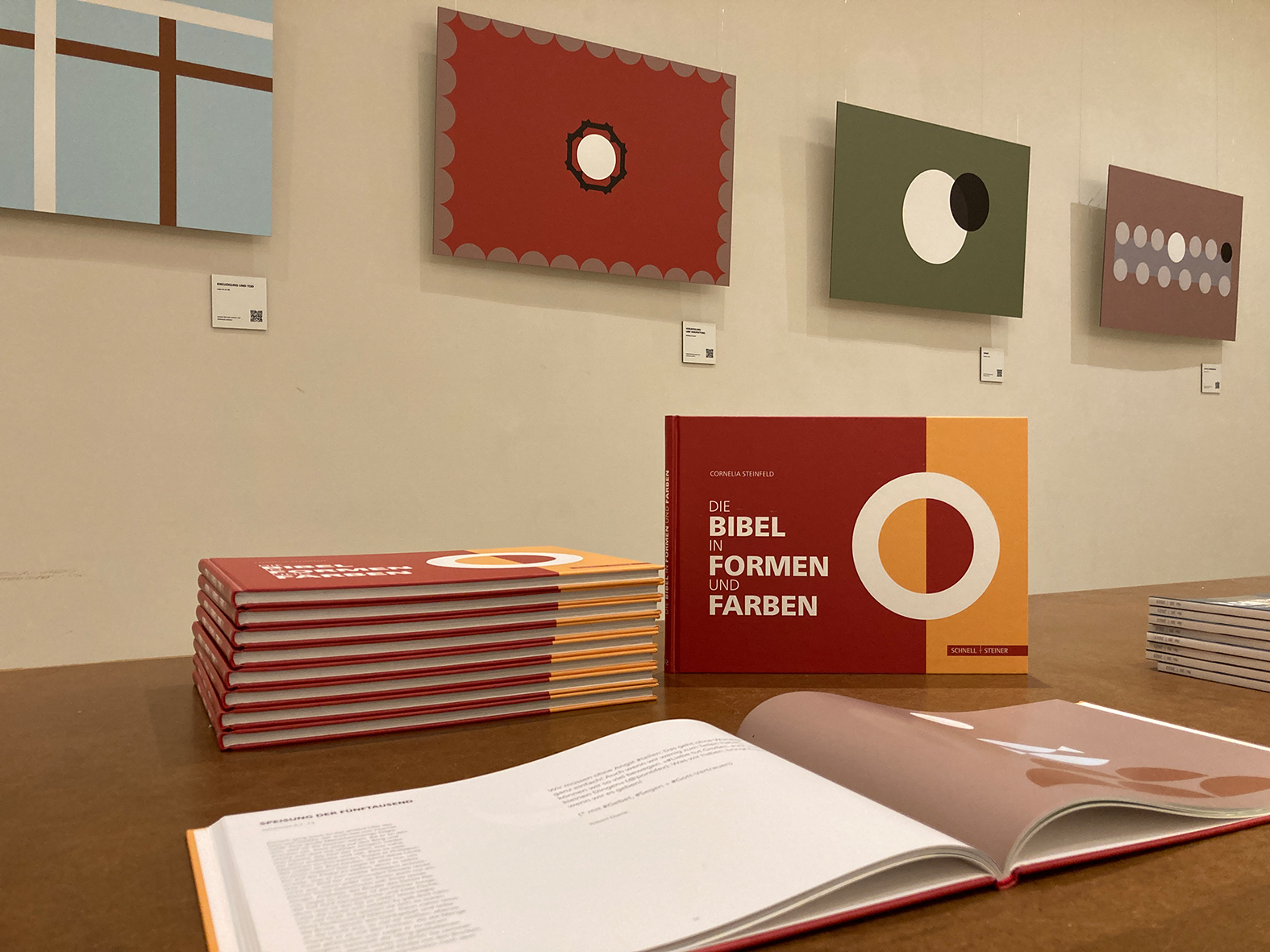 Ausstellung: Die Bibel in Formen und Farben | Pilgerzentrum Rom